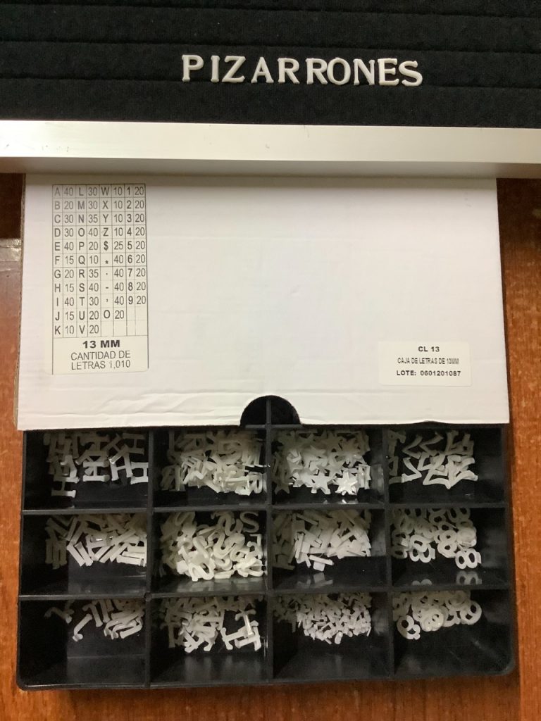 Cajas de letras – Pizarrones Monterrey